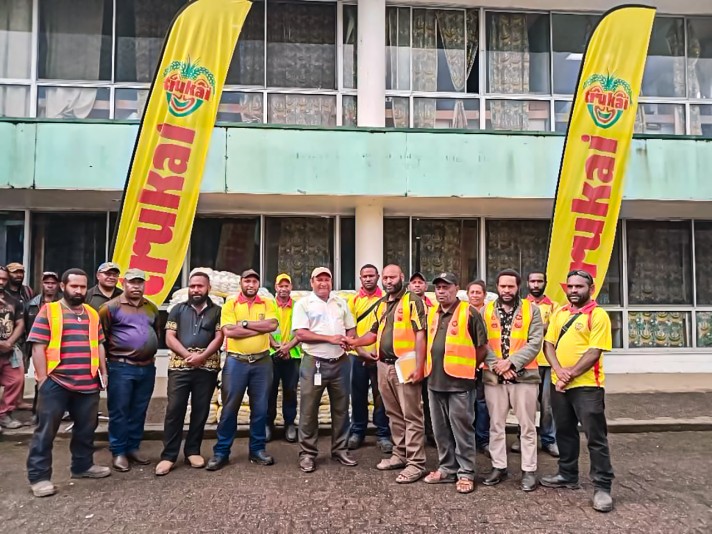 Trukai Industries donates five tons of rice to Mulitaka District, Enga ...